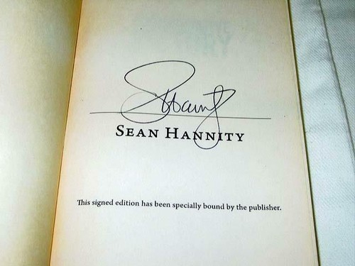 SEAN HANNITY Autographed - CONSERVATIVE VICTORY Book - Political TV ...
