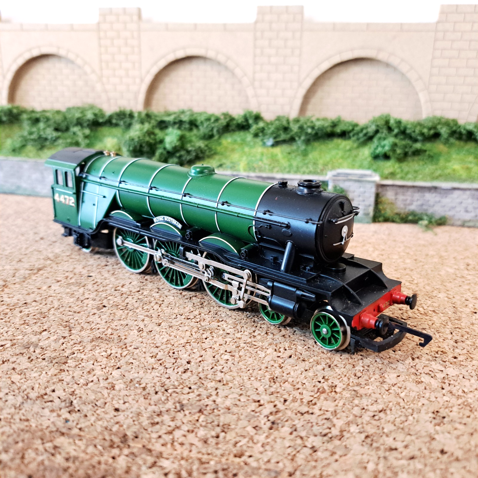 HORNBY RAILWAYS OO GAUGE CLASS A3 ' FLYING SCOTSMAN ' 4472 LOCO ONLY ...