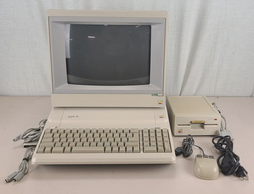 Nice Vintage Apple IIe Computer System Complete | eBay