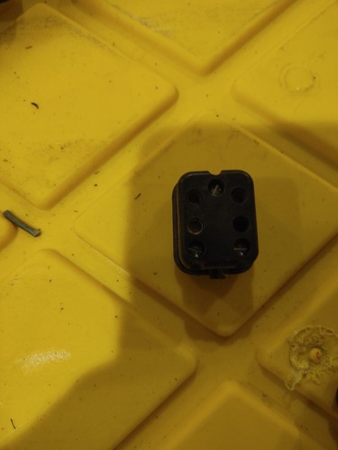 MERCEDES W111 220 W113 230 SL W112 300 SE 3 PIN CONNECTOR SOCKET * | eBay