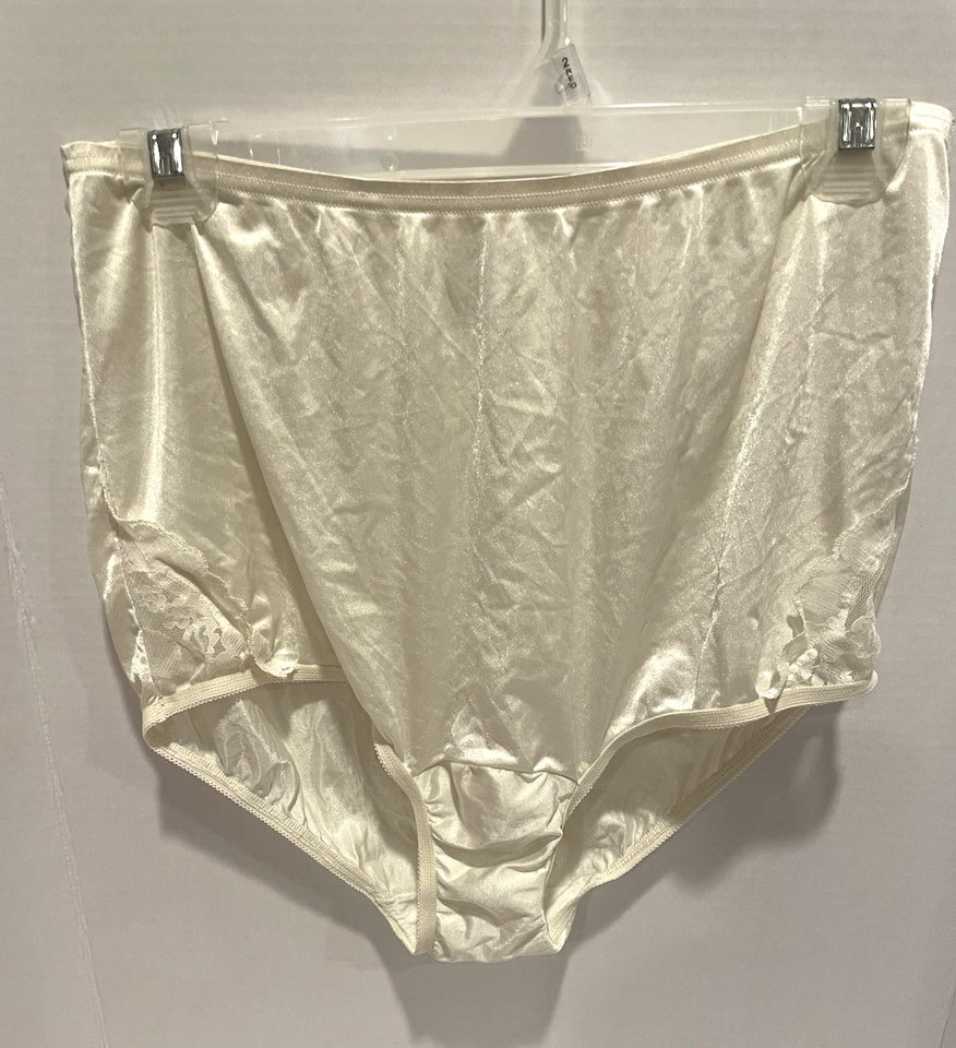 VTG 3 Panties White Granny & Red Bikini JCPenney Vanity Fair Lace Trim ...