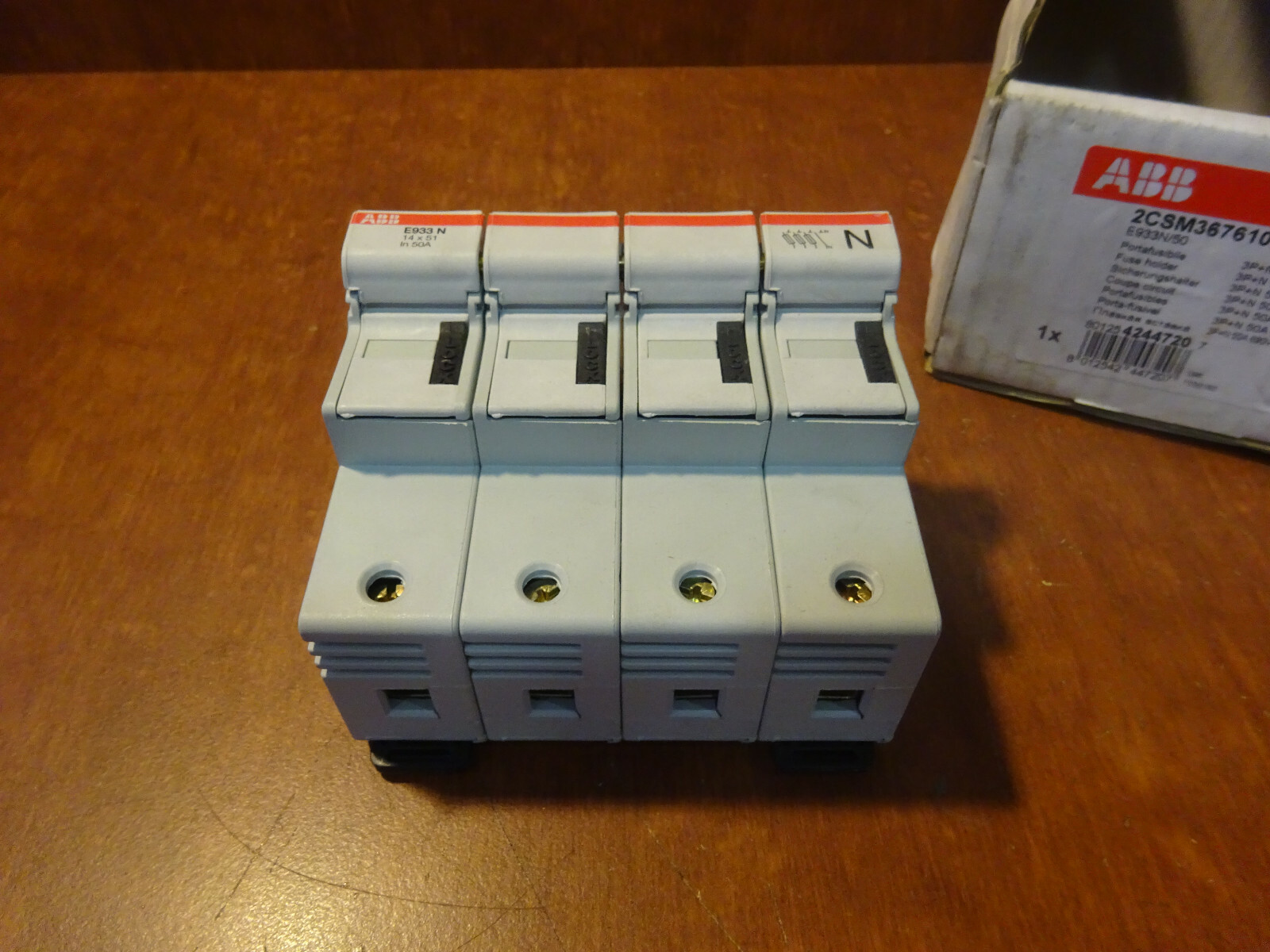 ABB E933n/50 Switch Fuse Holder 3p Nd 4 Modules EA 055 2 for sale online | eBay