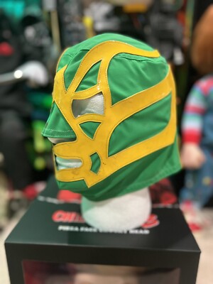 Fishman Mask Autographed Beckett Authentication Mexican Wrestling Lucha ...