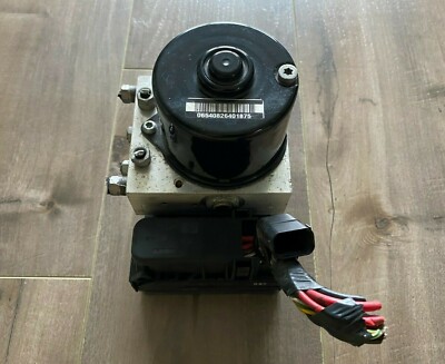 2005 2006 2007 Volvo C30 S40 V50 ABS Anti Lock Brake Pump Control ...