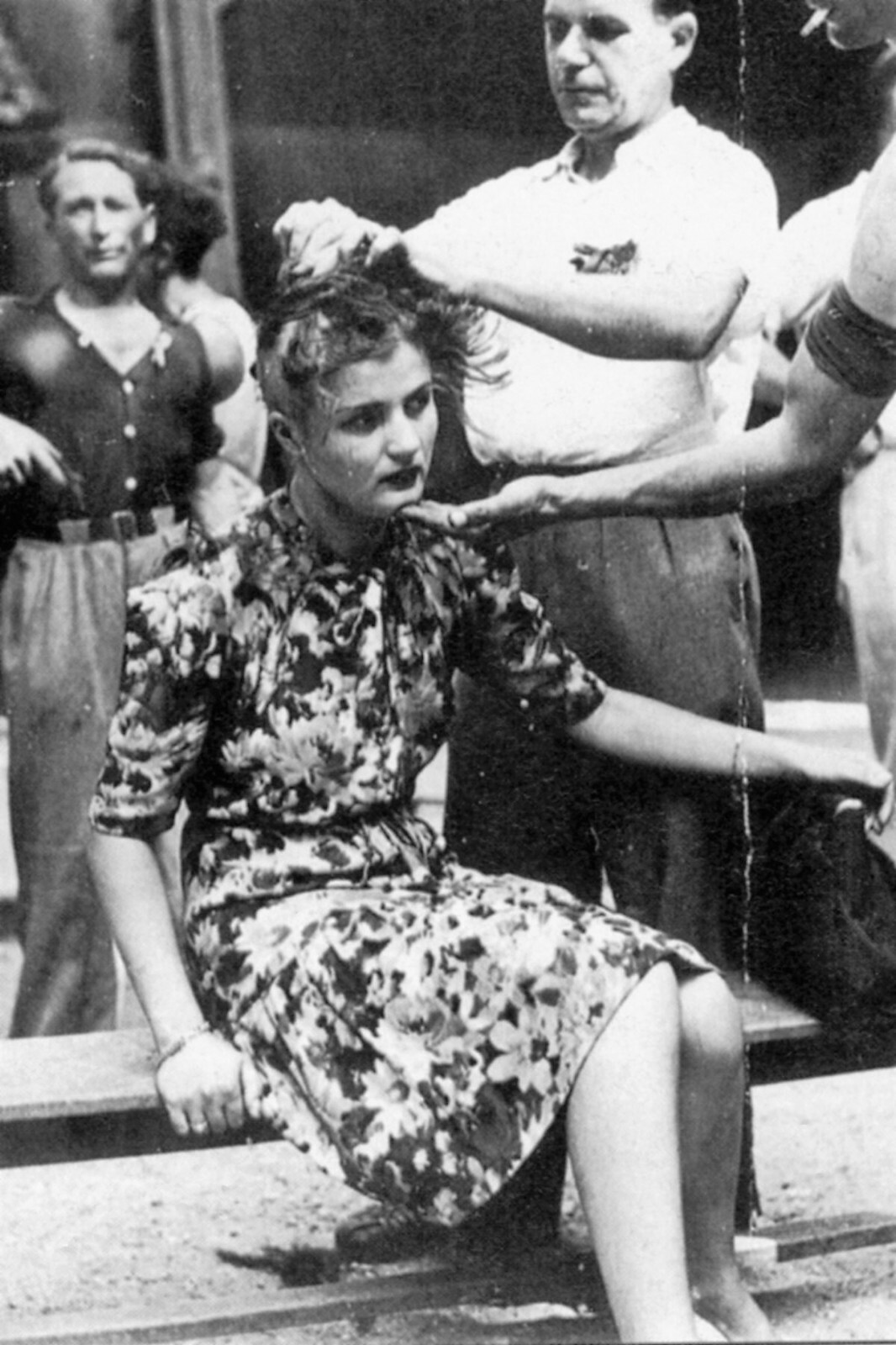 WW2 - Femme tondue à la Libération | eBay