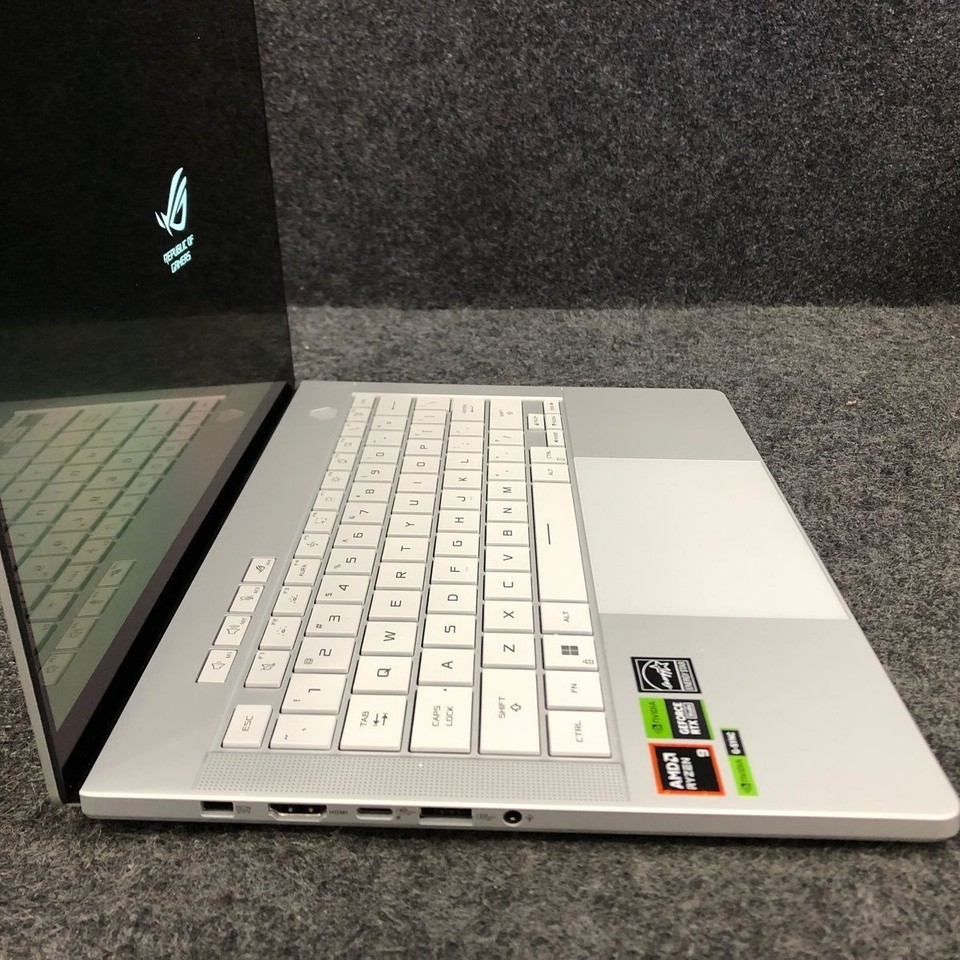 ASUS ROG GA403U 14" Gaming Laptop Ryzen R9-8945HS 16GB 1TB SSD RTX 4060 ...