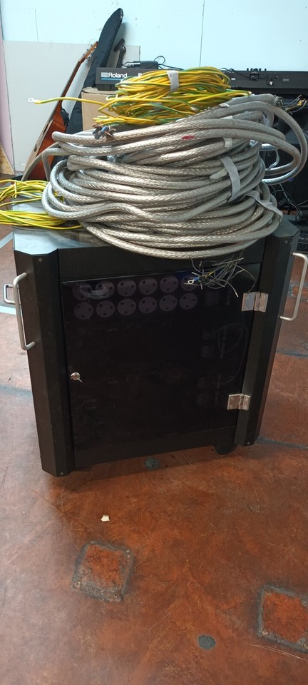 Zero 88 Betapack 3 and Juggler Lighting Control Desk | eBay