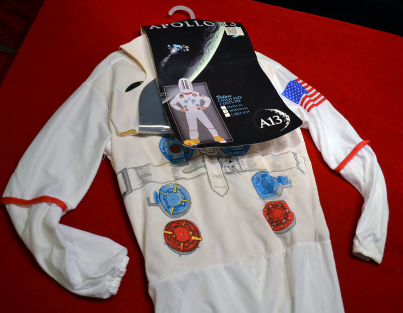 Vintage Apollo 13 KID 1995 ASTRONAUT HALLOWEEN RUBIES… - Gem