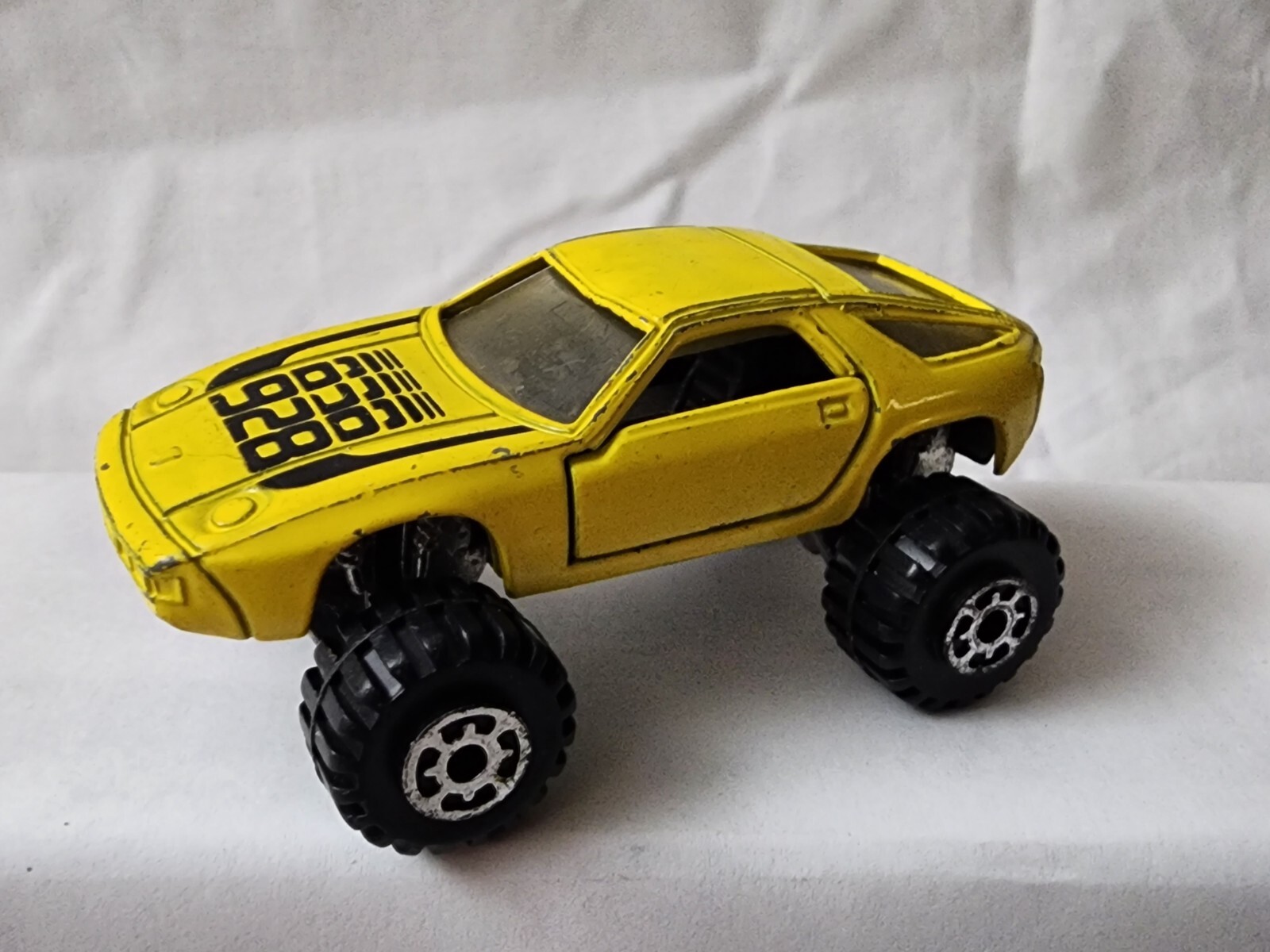 Road Champs Vintage 1984 Porsche 928 Rally Yellow 4x4 Monster Car A4 | eBay