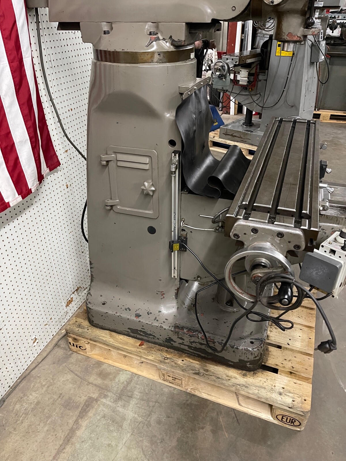 Supermax Milling Machine with 42" Table | eBay