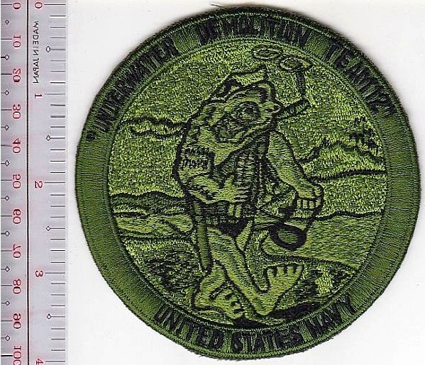 Navy SEAL UDT US Navy USN Vietnam Underwater Demolition Team 12 SCUBA ...