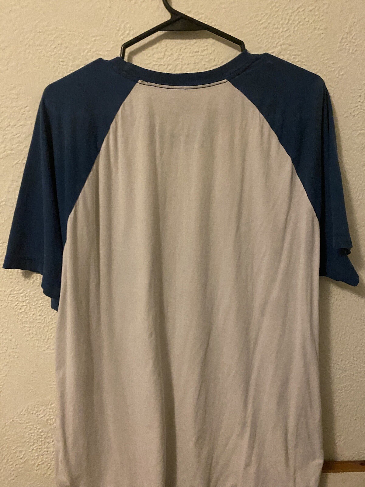 Ameeican Eagle Men’s Baseball Style Short Sleeve T- shirt Size XL Ivory ...