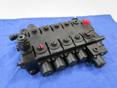 Altec 991026078 material handler Valve body manifold control hydraulic ...