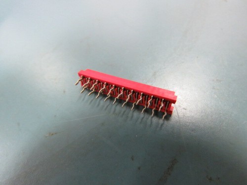 AMP/TYCO 9-215079-0 Qty of 25 per Lot Micro-Match Board-Board & Ribbon ...
