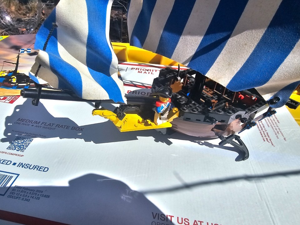 LEGO Pirates 6274 Caribbean Clipper Complete + Instructions + Box ...