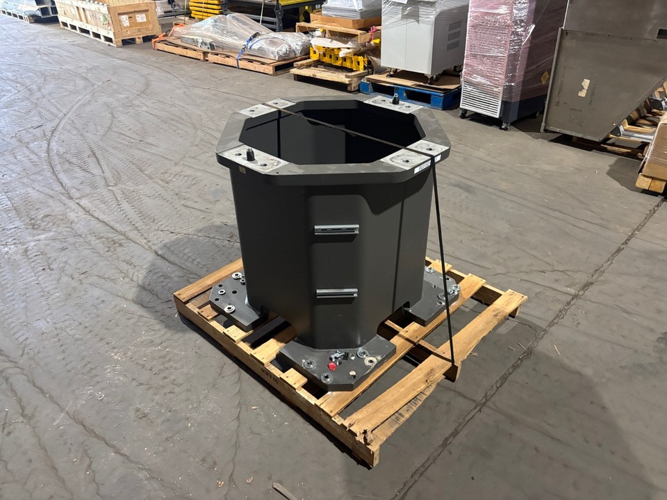 Kuka Robot Pedestal Base, H800, 32" Riser, KR 210, KR 120, 754mm | eBay