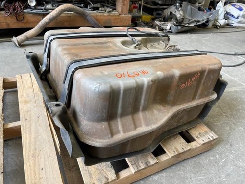 USED 2005 Ford F450 Cab/Chassis AFT AXLE REAR DIESEL FUEL TANK SHIPPED ...