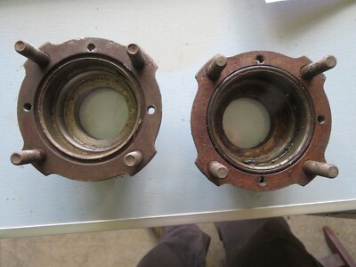 MORRIS MINOR REAR AXLE HUBS | eBay UK