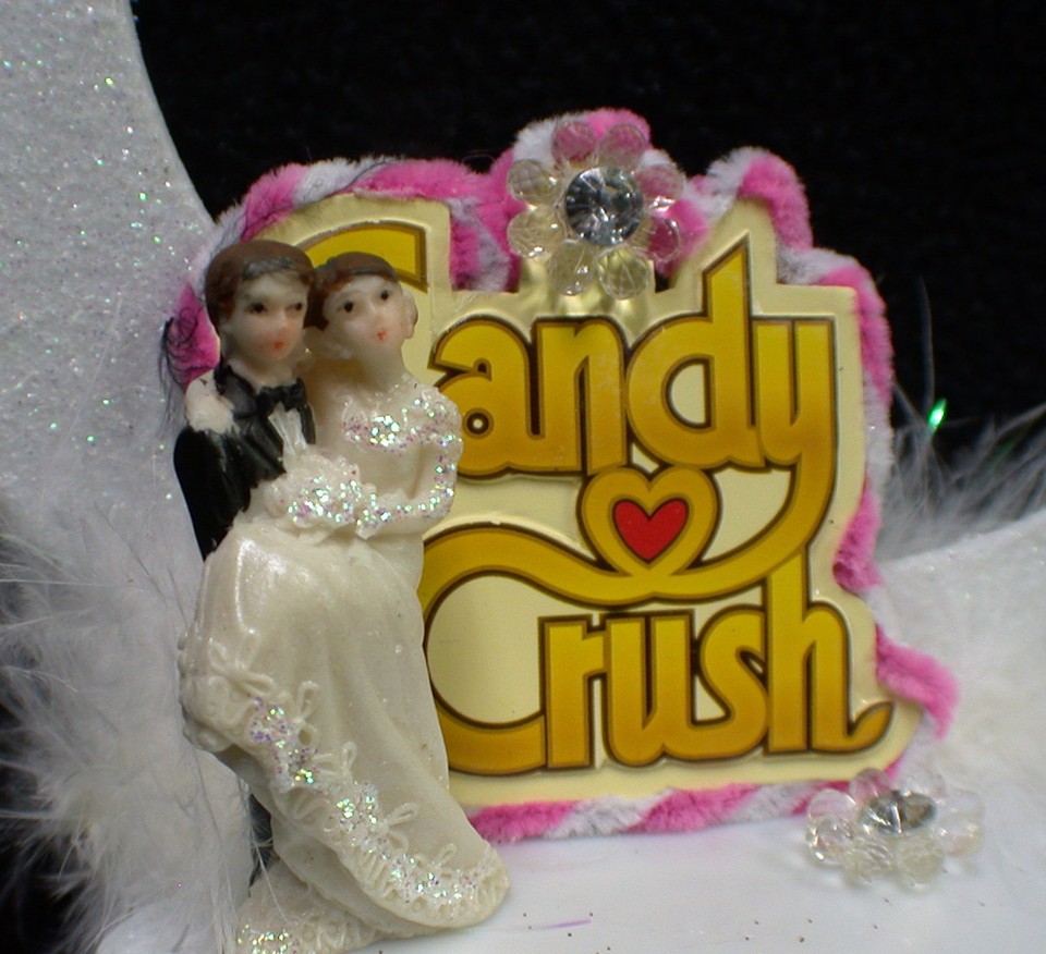 Wedding cake topper W/Saga Candy Crush Game Facebook Birthday, Groom ...