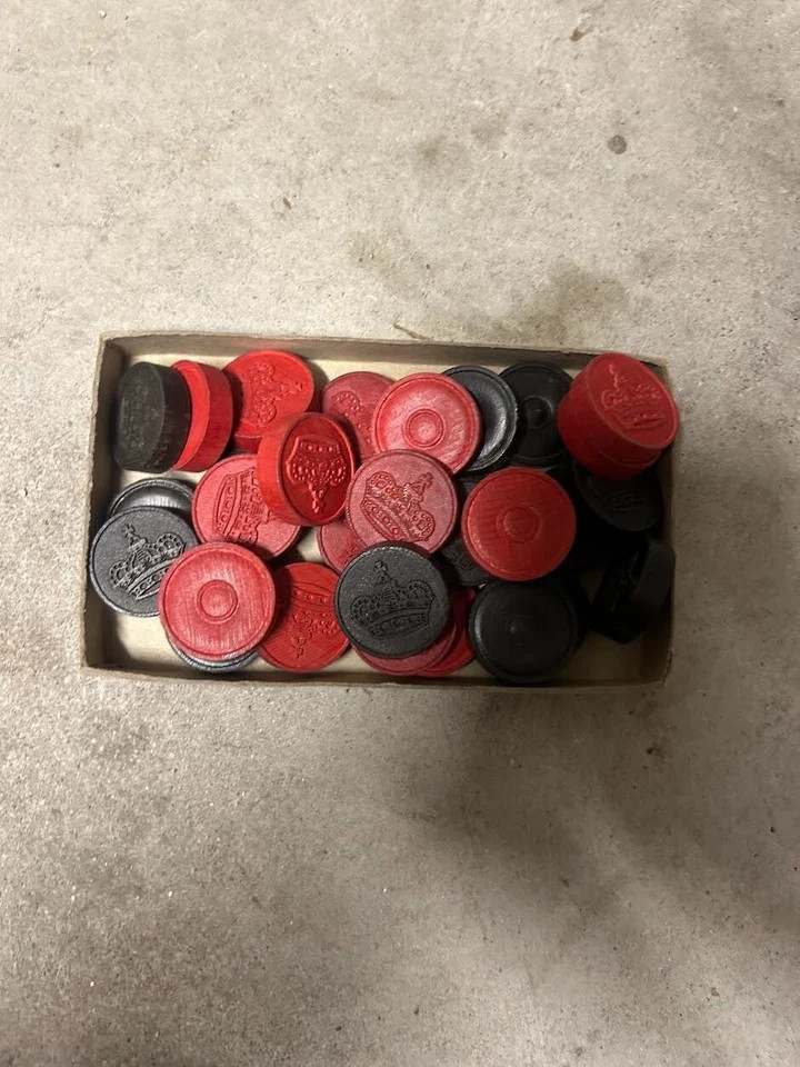 VINTAGE WOODEN CHECKER SET RED & BLACK, CHECKERS ONLY | eBay