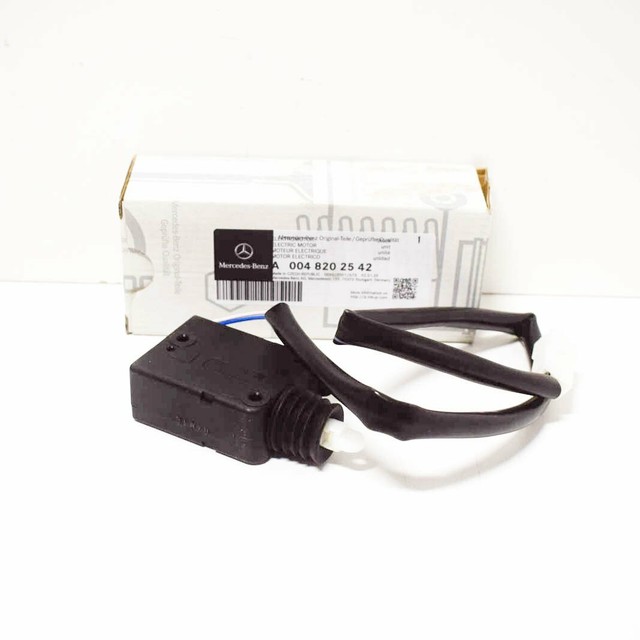 Mercedes-Benz G-class W463 Fuel Tank Door Lock Actuator 0048202642 for ...