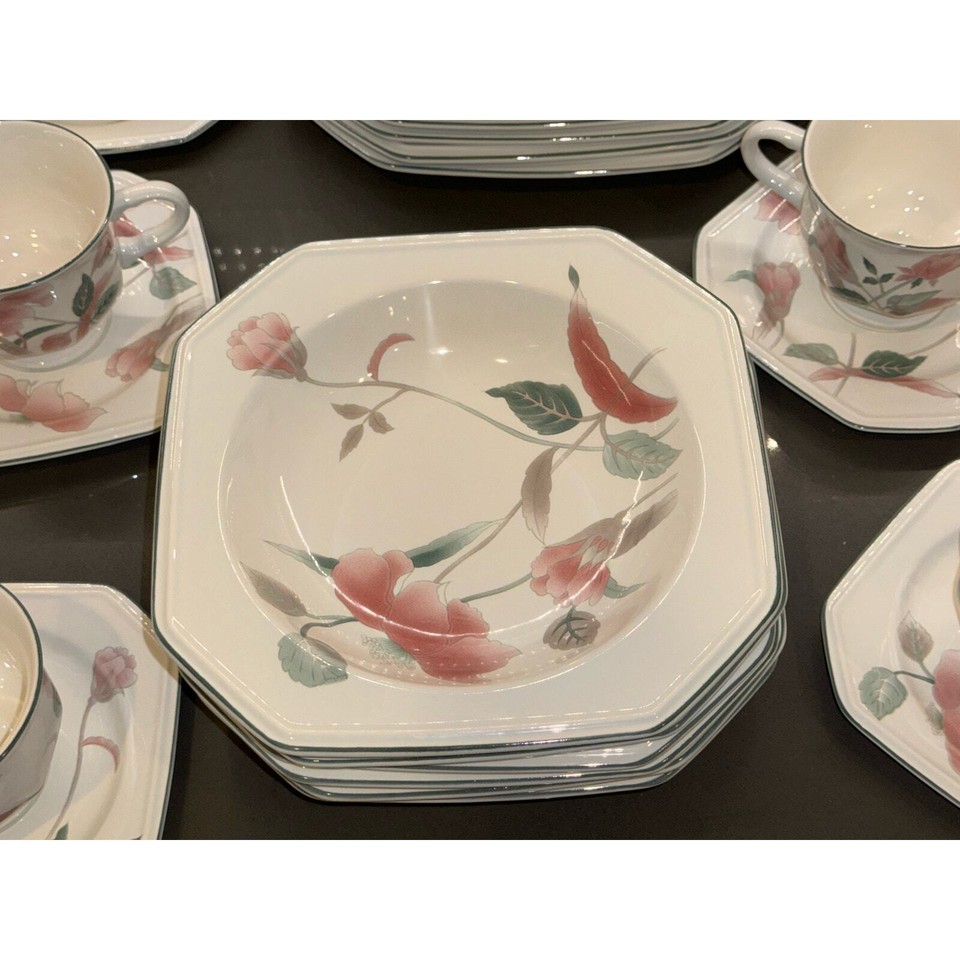 Vintage 30 Piece Mikasa Japan Continental “Silk Flowers” Dinnerware Set ...