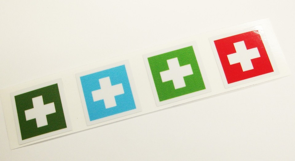 Mercedes Benz W123 First Aid Kit 1980-85 Palomino (BRAND NEW) OEM s ...