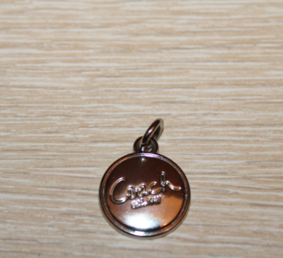 COACH Round Spellout Silver Tone Hardware Circle Metal Key Chain ...