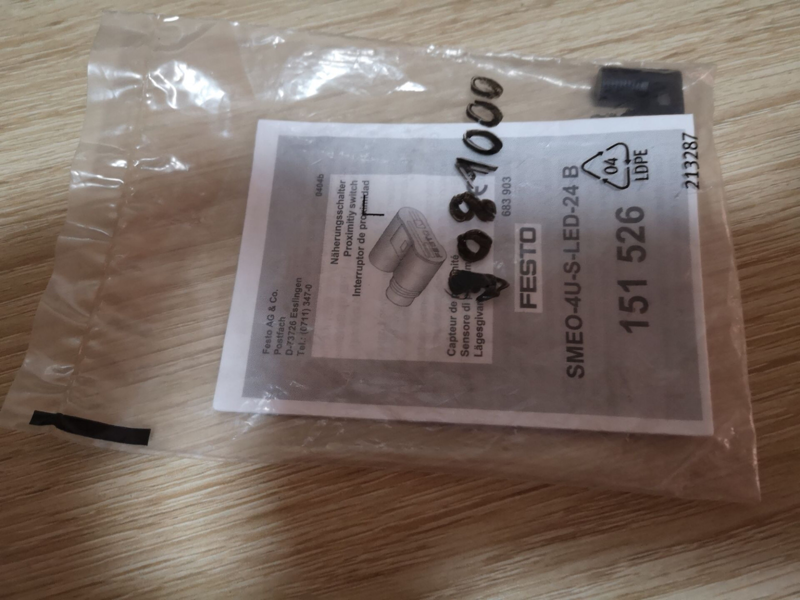 1PCS Festo SMEO-4U-S-LED-24-B 151526 Magnetic Switch -New Free Shipping ...