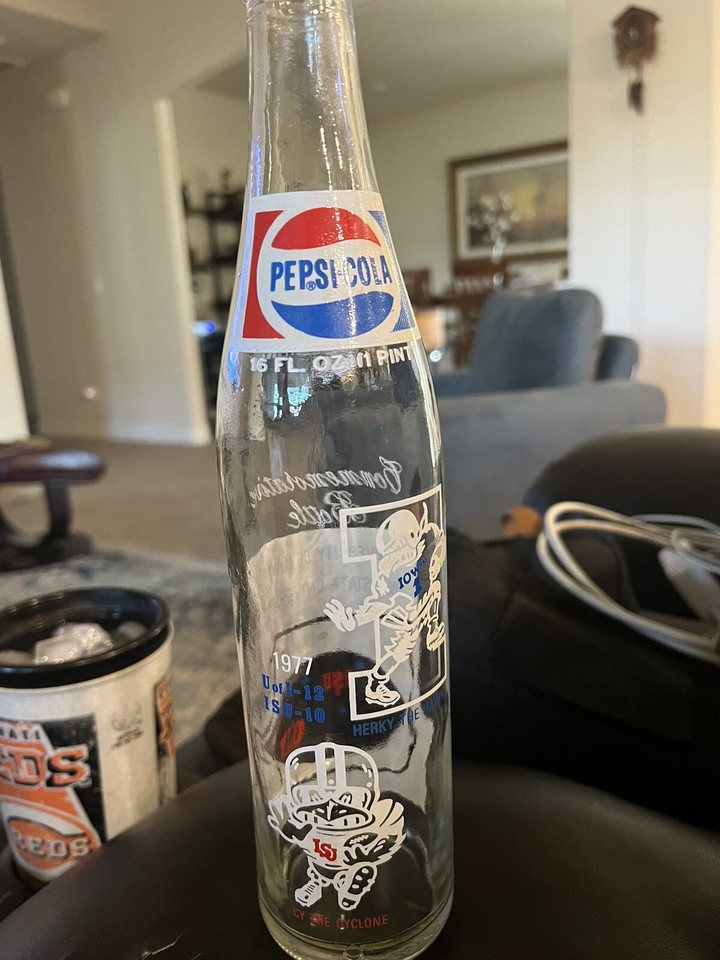 1977 Iowa Hawkeyes Iowa State Football Pepsi Bottle Commemorative | eBay