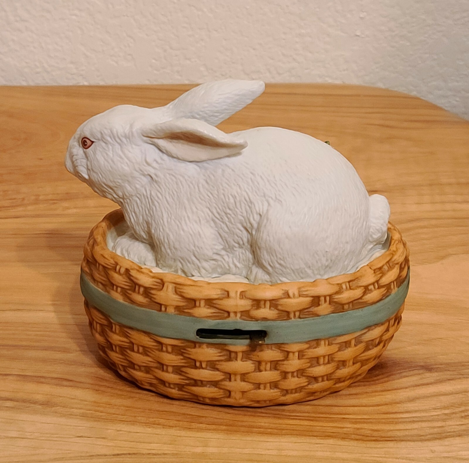 Bunny Rabbit Tulip Music Box By Gordon Fraser 1983 Schmid Easter | eBay