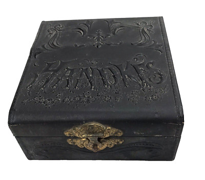 Vintage Plastic Hankie Handkerchief Lidded Storage Box Handkes ...