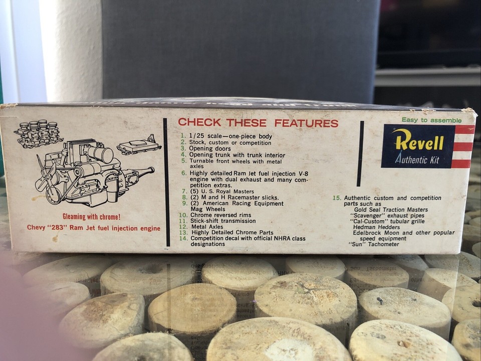 Antique Revell “57” CHEVY Revell First Opening Doors, Hood & Trunk 1/25 ...