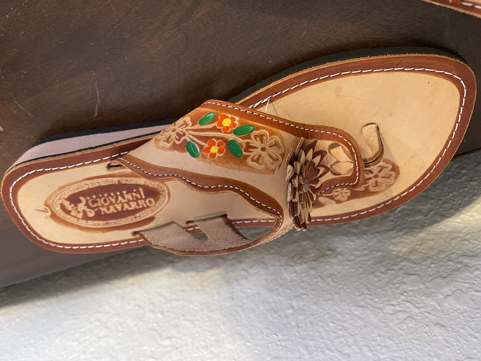 Hispanic women sandles giovnni d navarro slippers size 7 | eBay