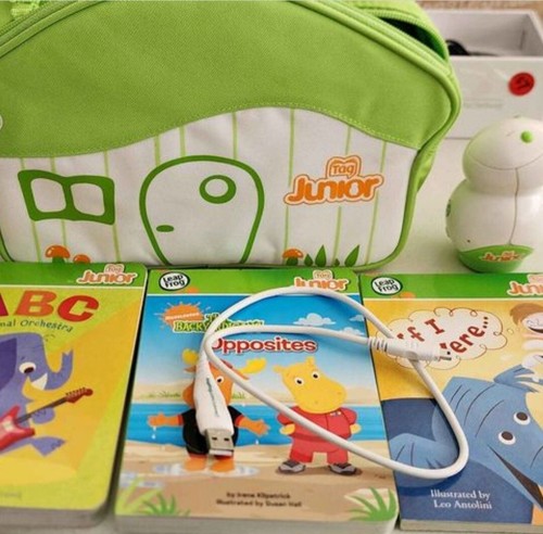 Leap Frog Tag Junior Reader with 3 Books and Carrying Case Reading FAST ...