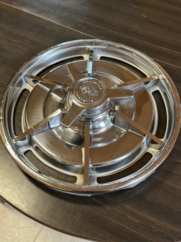 1963 CORVETTE HUBCAPS Wheel Covers ORIGINAL SET OF 4 w/ Spinners ...