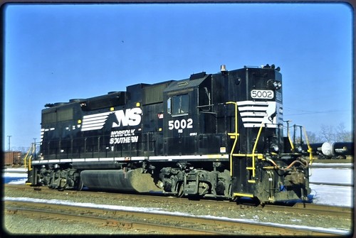 Norfolk Southern NS GP38-2 5002 OFF ROSTER Original Fujichrome Slide | eBay