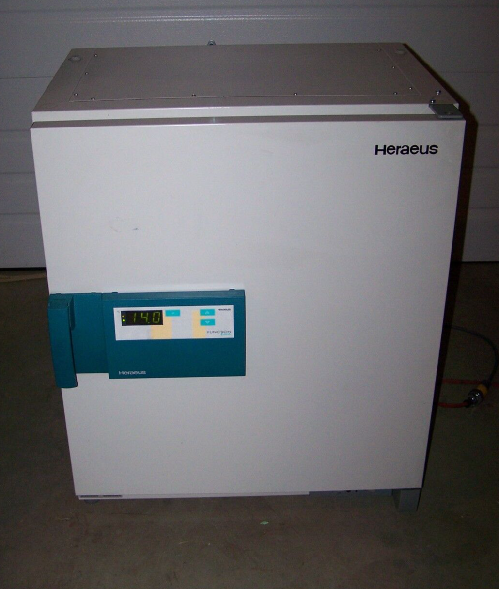 Kendro Laboratory Products Heraeus Microbiological Incubator B12 70c | eBay