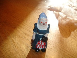 WADE PANTOMIME DAME NEW BOXED | eBay