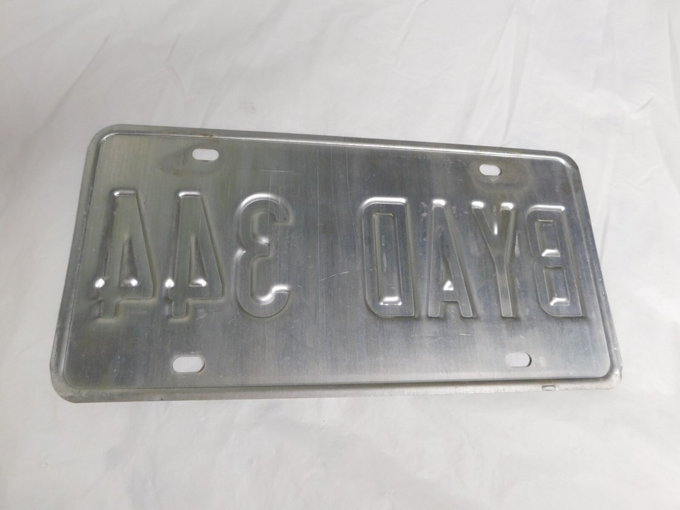 ONTARIO LICENSE PLATE 2020 MAY YOURS TO DISCOVER CANADA SHOP SIGN BYAD ...