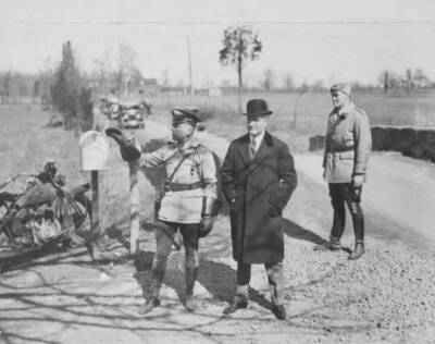 New Jersey Gov A Harry Moore and state trooper walking on the Lind ...