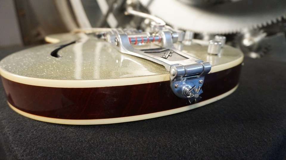 Michael Kelly Semi-Hollow Dual F-Hole HH - Silver Sparkle Korea w ...