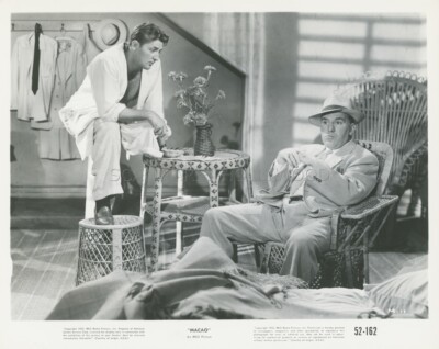 Robert Mitchum William Bendix Macao 1952 Vintage Photo Original #10 | eBay