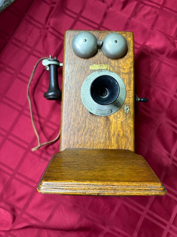 Early Western Antique Oak Wall Phone ~ Hand-Crank Wall Phone ~ Does ...