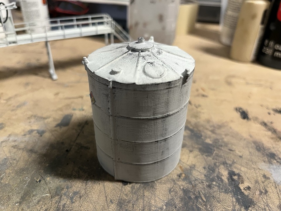 HO scale Custom Chemical Tank Car Loading Platform And Storage Tanks | eBay