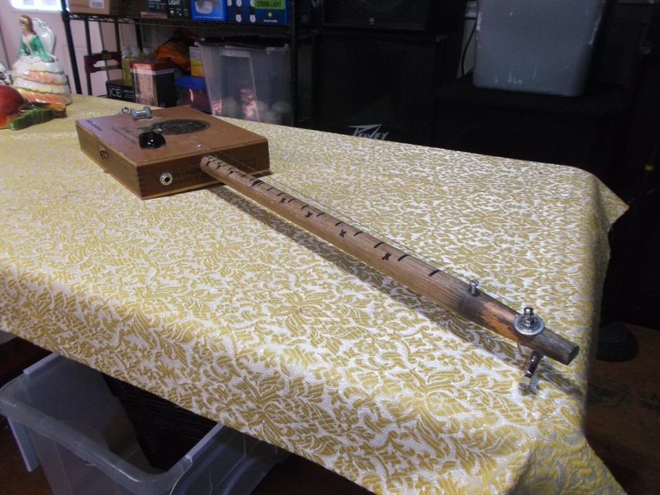 Folk Instrument Cigar Box Guitar One String Untested | eBay