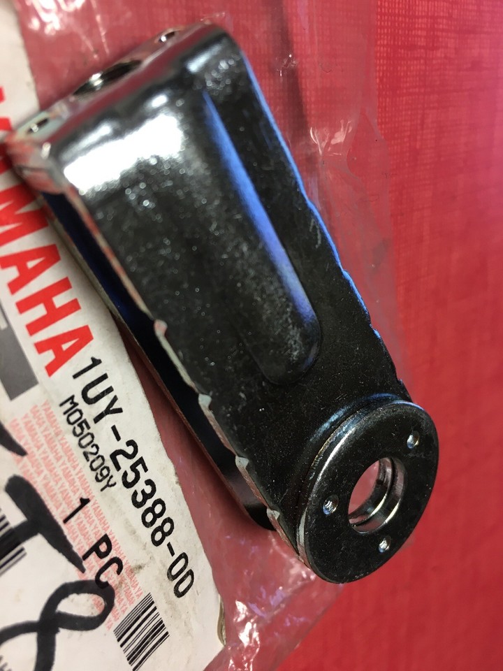 Yamaha 1UY-25388-00 Chain Tensioner Wheel YFA1 YFM125 YFM350 Banshee ...