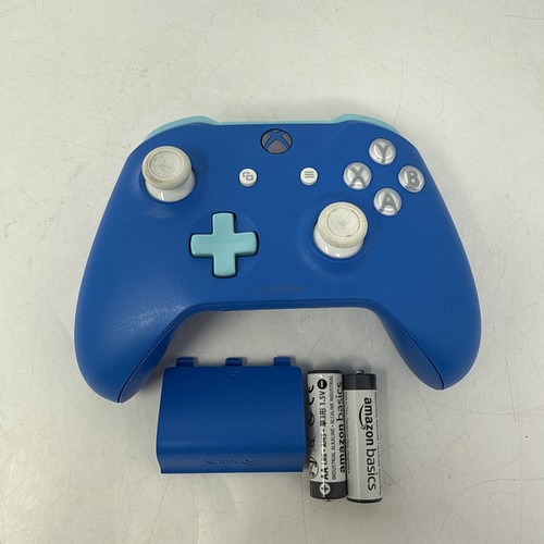 Microsoft Xbox One Wireless Controller Model 1708 - Light Blue Tested ...