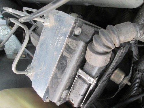 VR VS ABS MODULE V6 V8 L67 304 Genuine Bosch 0265213012 Commodore ...