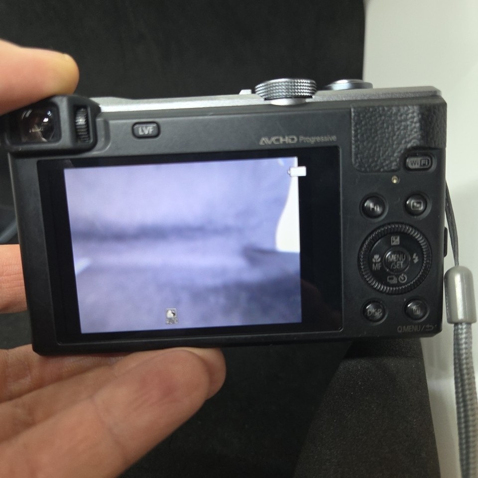 Panasonic LUMIX DMC-ZS40 18.1MP Compact Digital Camera PARTS ONLY - Bad ...